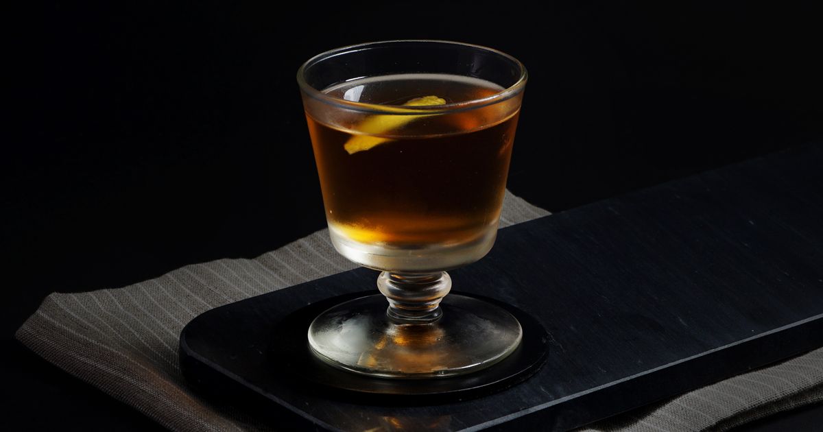 Gloria Cocktail | Tuxedo No.2