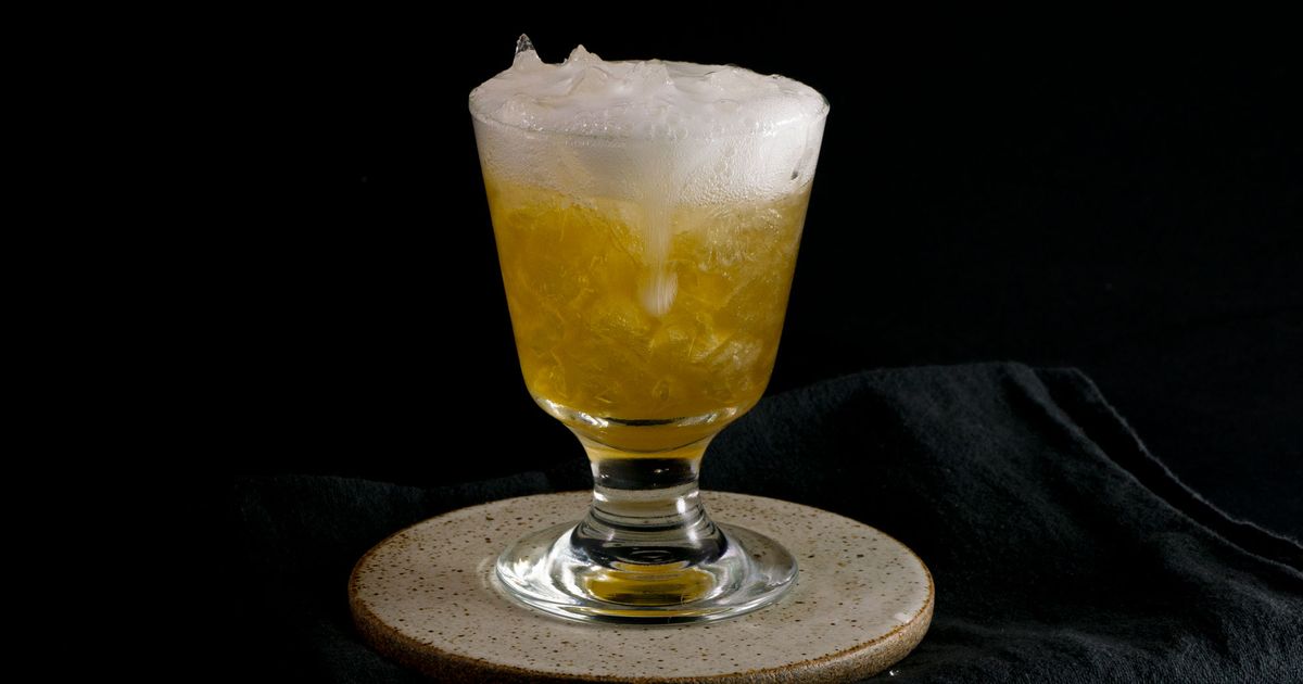 Jimmie Roosevelt Cocktail | Tuxedo No.2